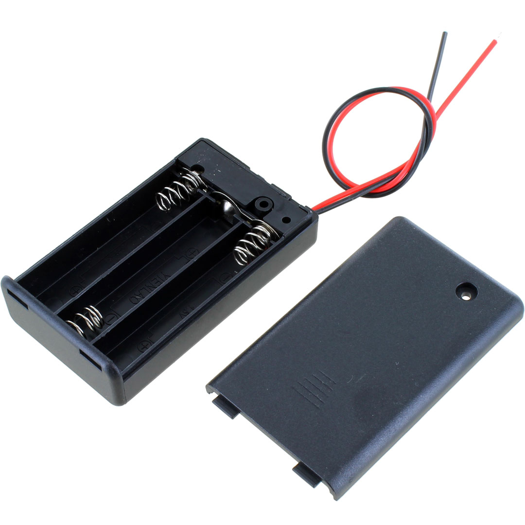 3 x AAA Battery Holder with Cover and Switch - 4.5V | xUmp